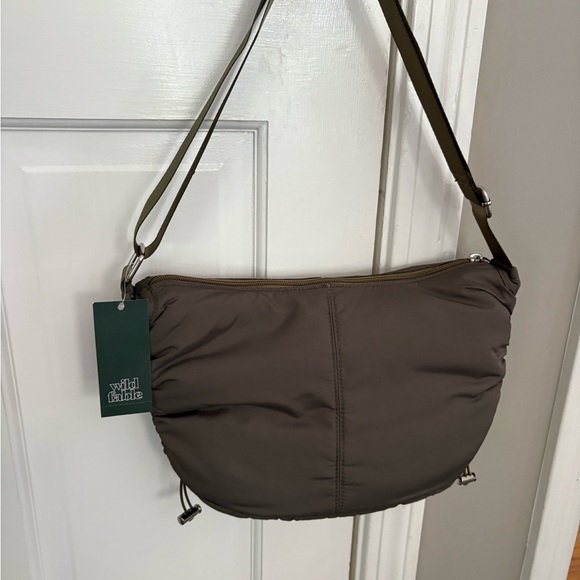 wild fable | Bags | Wild Fable Olive Green Crossbody Bag | Poshmark